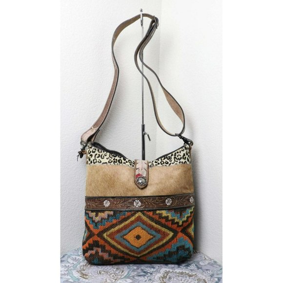 Myra Bag | Bags | New Myra Bag Crossbody Bag Women Purse Crossbody ...